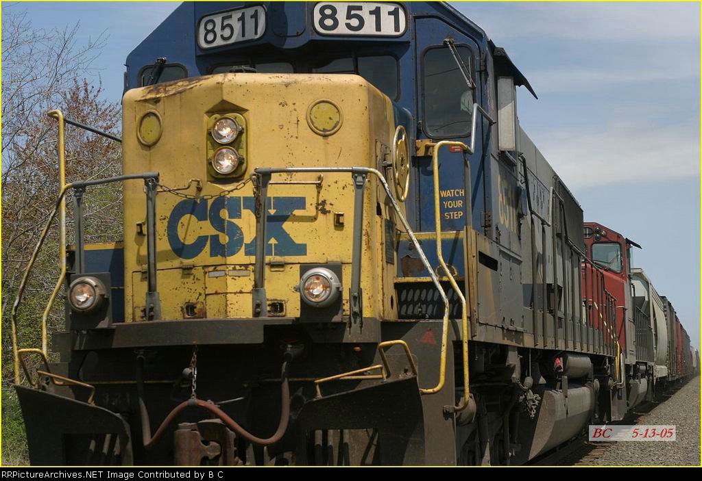 CSX 8511 05/13/2005 Needs Paint